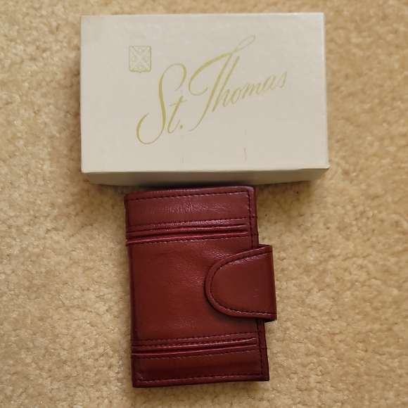St.Thomas | Accessories | St Thomas Leather Key Case | Poshmark